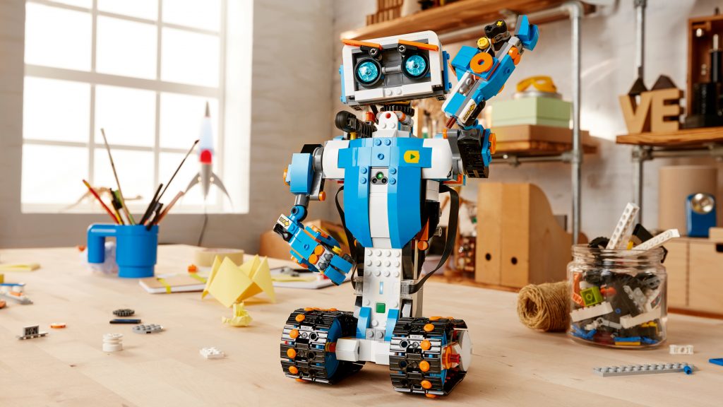 lego-boost-design-products-technology-robots_dezeen_hero - LEGO ...